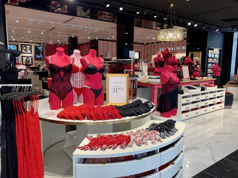 In Italia il secondo outlet store Victoria’s Secret è all’interno del ...